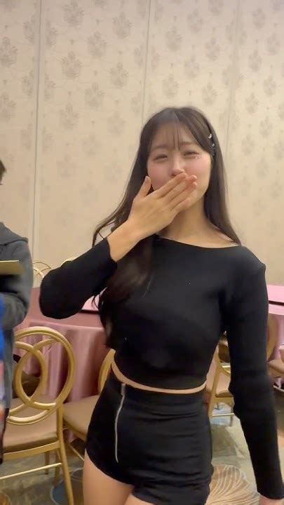 金渡娥今天滿滿的福利 還有一直跟粉絲互動 金渡娥 김도아 仁川女神 啦啦隊 Cheerleader 籃球 Basketball 농구 치어리더 Shorts Fancam