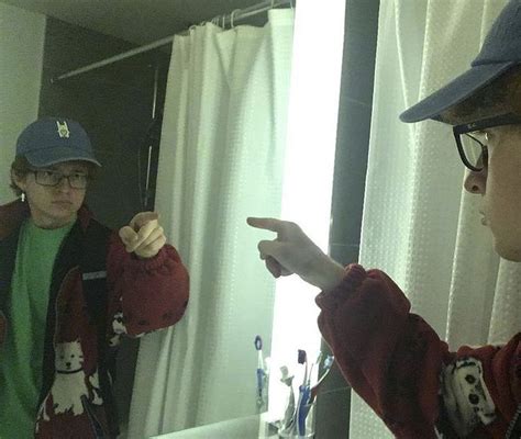 Pin En Cavetown Robbie