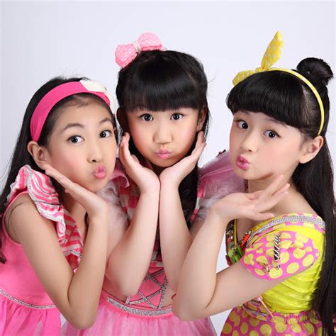 拾稻穗的小姑娘 Youtube Music