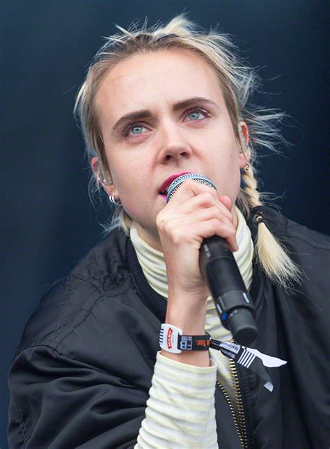 MØ Wikipedia
