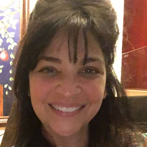 Laura Schettini Ecuador Perfil Profesional Linkedin