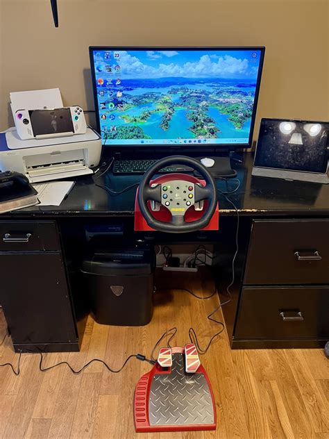 Logitech Momo Force R Logitech