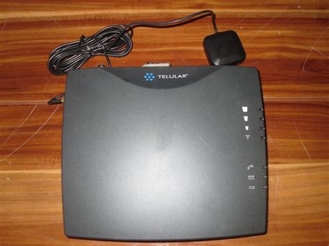 Telular 1c02a176 Cellular Terminal W Antenna Free Us Shipping Max Marine Electronics