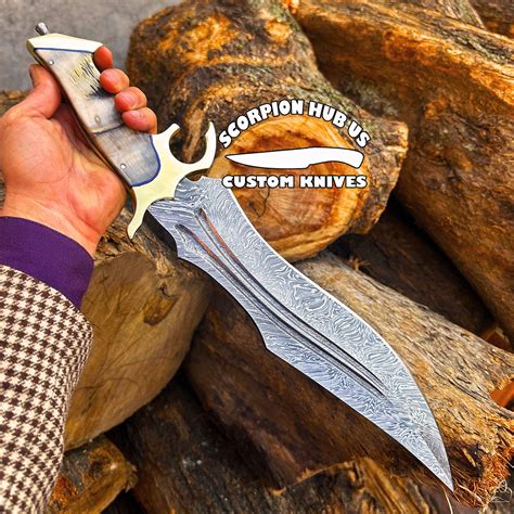 Best Damascus Bowie Knife Brass Guard Full Tang Blade Ram Horn Handle