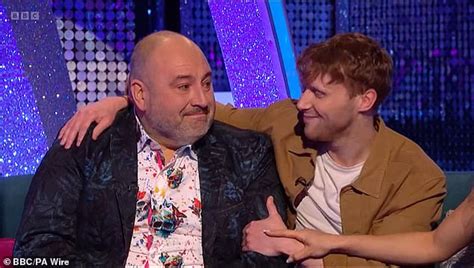 전 이스트 엔더스 스타 제이미 보르트 윅 Jamie Bortwick 의 몰락은 19 년이 지난 Bbc 비누에서 축으로 유아기부터 부정 행위에 이르기까지 포항통