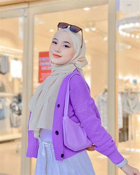 Kumpulan Wanita Cantik Berhijab Kekinian Terbagus Lengkap Blog