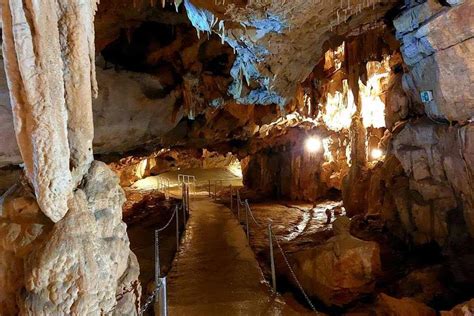 Očaravajuće Hrvatske špilje Travel Croatia Live