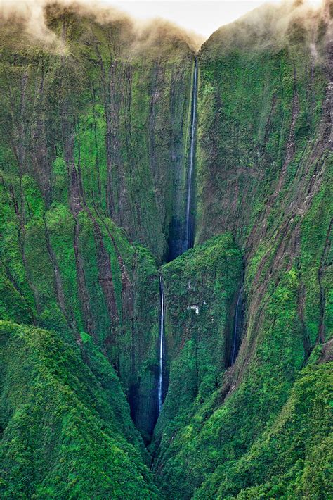 Waterfalls In Maui Hawaii Easy Waterfall Hike On Maui 📍 Twin