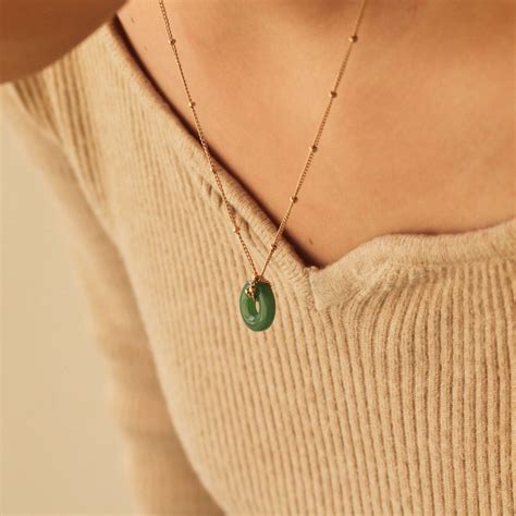 Green Jade Loop Necklace