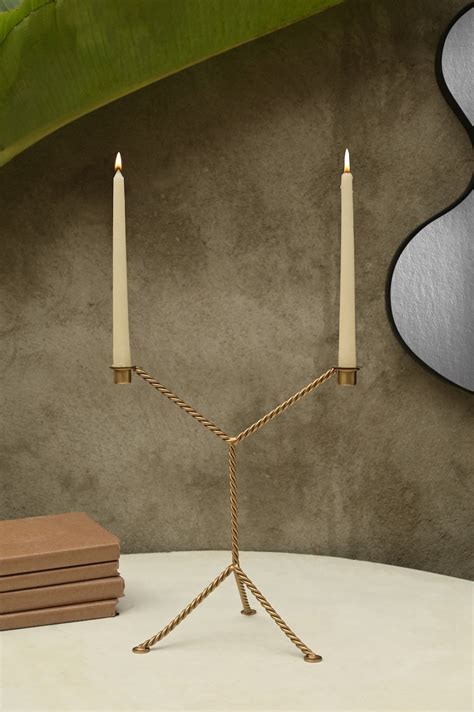 Flint Holder By Nara Livin