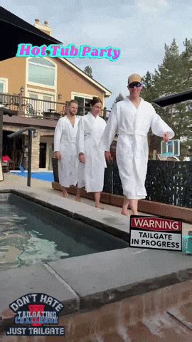 Hot Tub Sex S Find And Share On Giphy