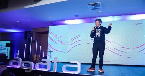 Alcaldía De Bogotá Y Amazon Anuncian Programas De Formación Digital Infobae