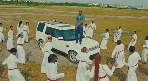 Stream Video Awoyo Sofo By Kwaw Kese Ft Kofi Mole