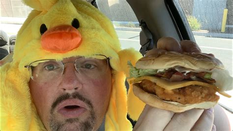 Whats New Wendys Spicy Chicken Avocado Blt Youtube