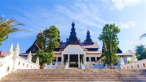 Traditional Dai Style Building In Xishuangbanna Stock Illustration