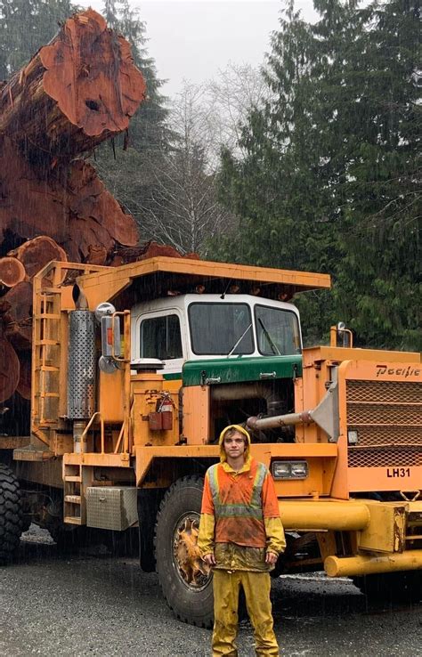 Pacific P16 Logging Truck 1973 Artofit
