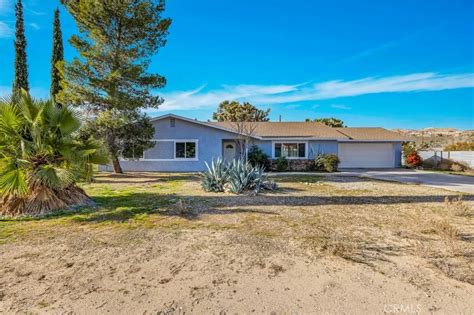 7010 Airway Ave Yucca Valley Ca 92284 ®