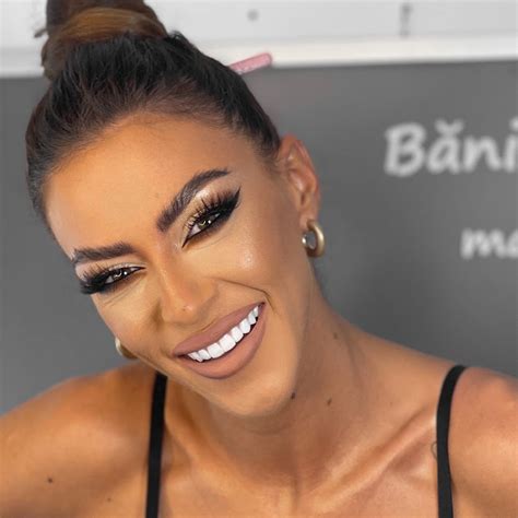 Daniela Stan Oficial Youtube