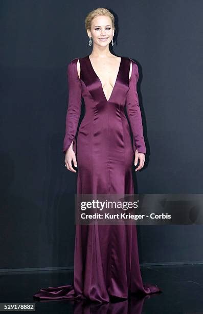 Jennifer Lawrence Hunger Games Premiere Berlin Photos And Premium High
