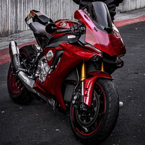 Cherry Red Yamaha R1 🍒 ️ Chaussure Basket Homme Tenue De Moto