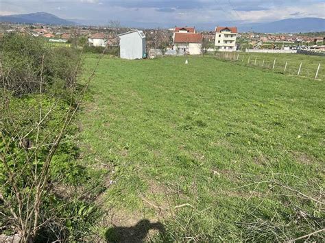 Geadezen Plac Razenicino Скопjе