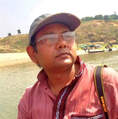 Niranjan Roy