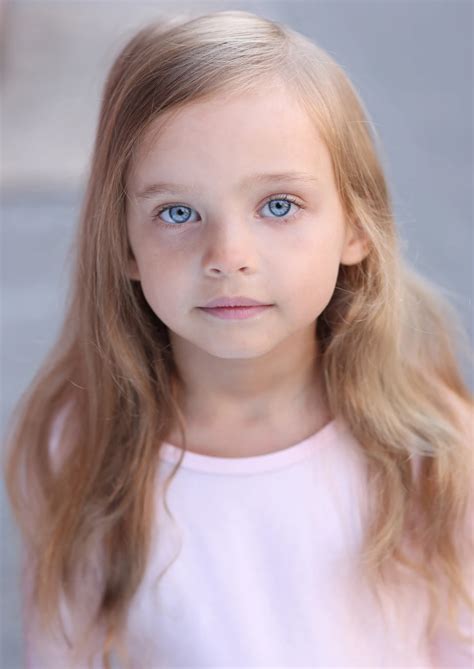 Carly Goron Walking Dead Wiki Fandom