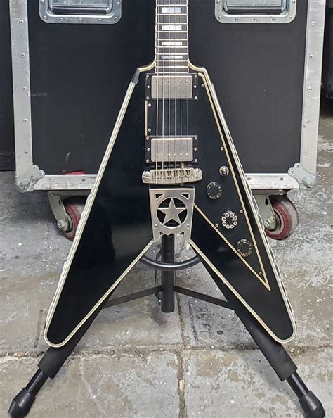 Sold Out Exclusive Custom Gibson Flying V Stage Played Guitar Paul