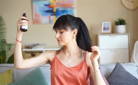 Fake Bangs Tutorial To Surprise Your Friends Fake Bangs Tutorial To Surprise Your Friends