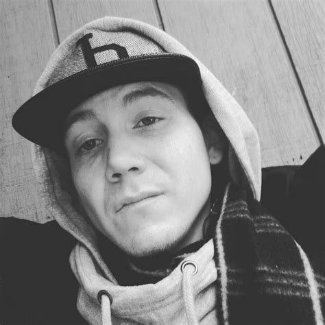 Nic Cain 517 Youtube