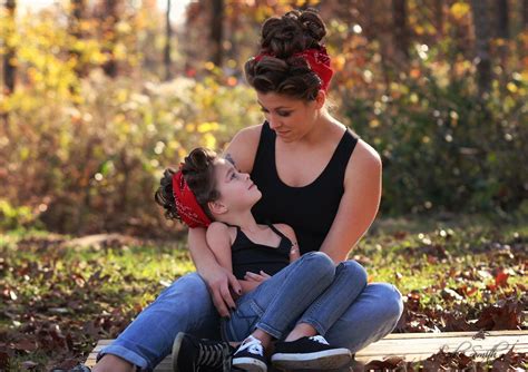Pinterest Mom Daughter Photography Mommy Daughter Photoshoot Mother
