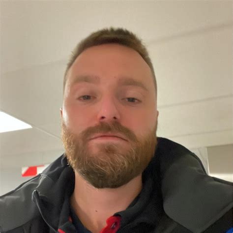 Max Van Wanrooij Elektricien Hoppenbrouwers Techniek Linkedin