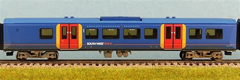 Model Reviews Bachmann Class 450 Southern Electric Group