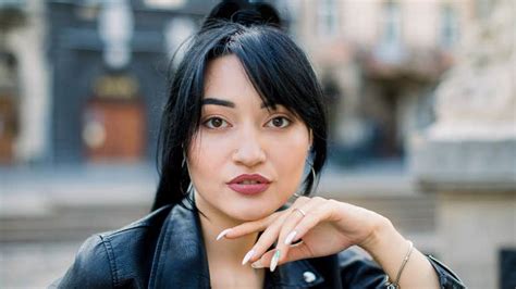 10 Phrases People Use When Theyre Self Absorbed And Only Care About