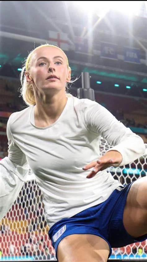 Chloe In Action Rchloekelly