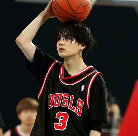 Pin By Mi On Sugar Min Yoongi Min Yoongi Bts Yoongi