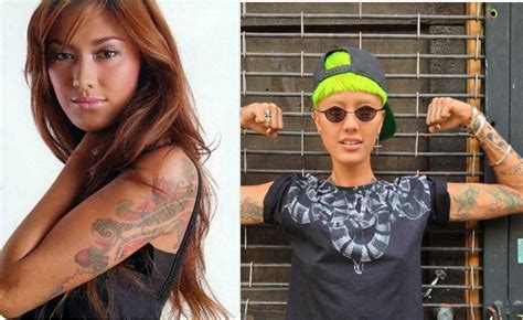 Artis Wanita Indonesia Yang Bertato Sosboks