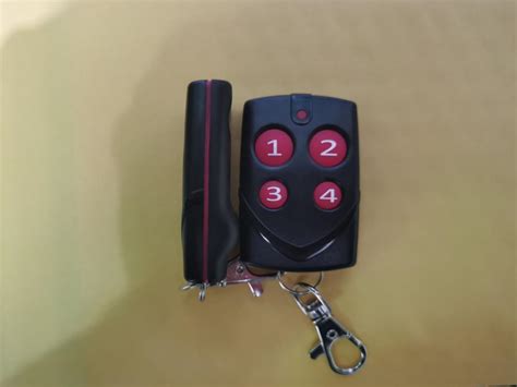 Multi 4 Frequency Universal Remote Control Duplica Grandado