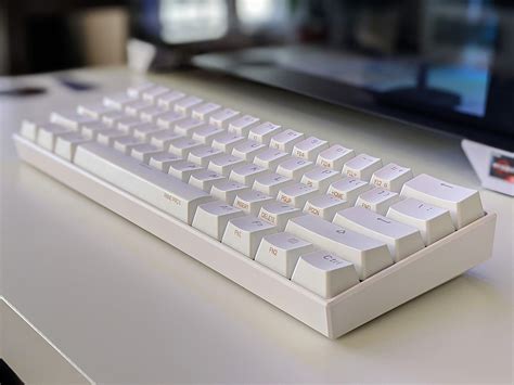 The 7 Best White Gaming Keyboards For Your All White Setup Voltcave