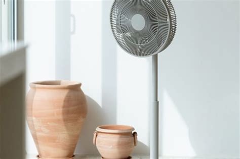 르젠 오늘의딜 Bldc 앱연동 리모컨 바크그레이 선풍기 Lzef Dcn22 위시버킷