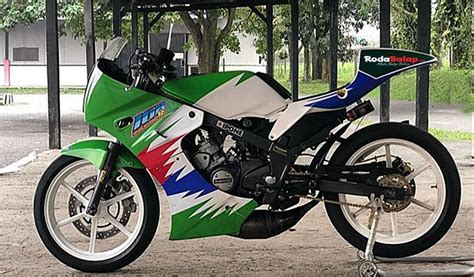 Pin By Sabparod Man Dand Siam On มอเตอร์ไซค์ Kawasaki Motorcycles