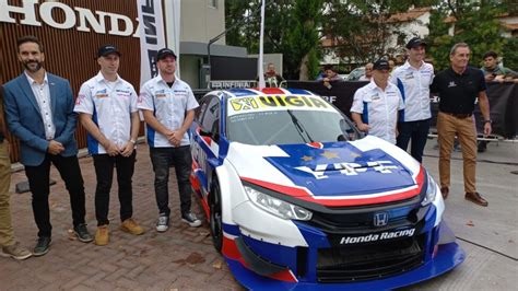 Se Presentó El Equipo Ypf Honda De Tc2000 Campeones