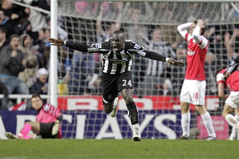 Touching Moment Cheick Tiotes Son Points To Late Fathers Name Outside
