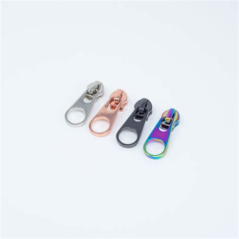 Pop Tab Zipper Pulls Size 5 Little Stitcher Sews