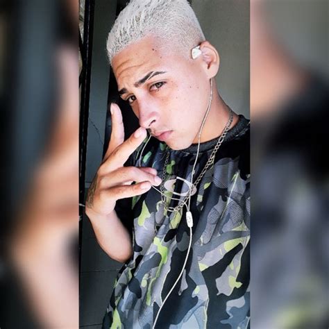 Stream Medleyzada 001 Mc Magrinho Pras Novinha {{ Dj Mt7 Do Pv }} By