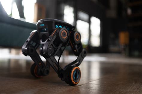 Ugot Kit Turns You Into The Maker Of Seven Robots