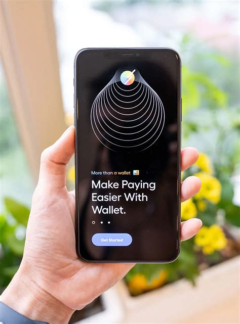 About Us Associative