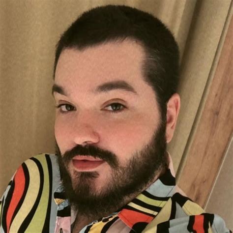 Bruno Itsbrunogomes • Threads Say More