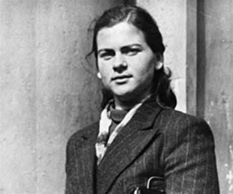 Irma Grese La Sádica Asesina Dentro De Un Campo De Concentración Nazi