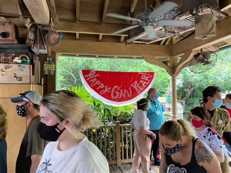 Photos Video World Famous Jingle Cruise Makes Surprise Return To